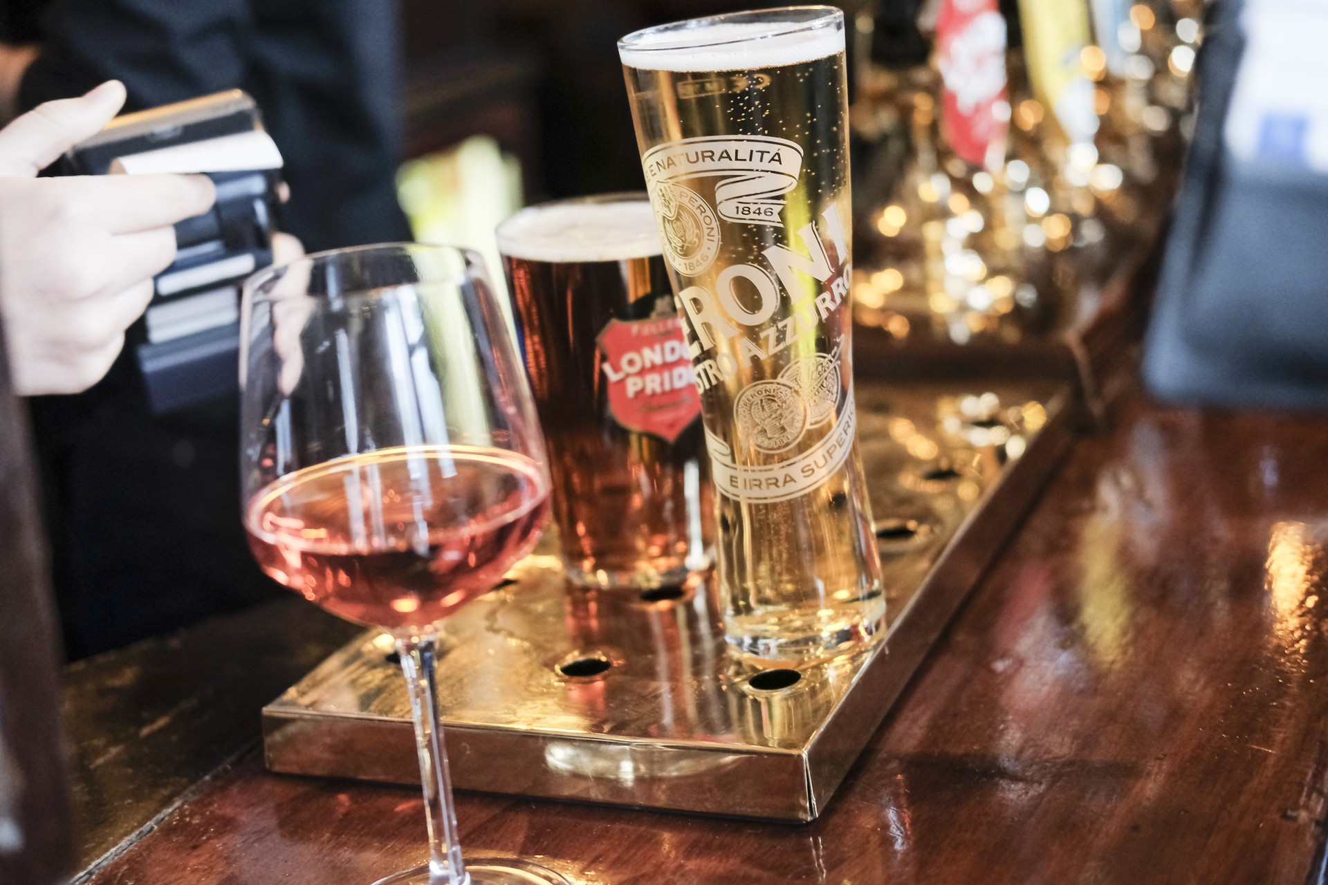 The Red Lion - Fuller's Pub and Restaurant in Mayfair